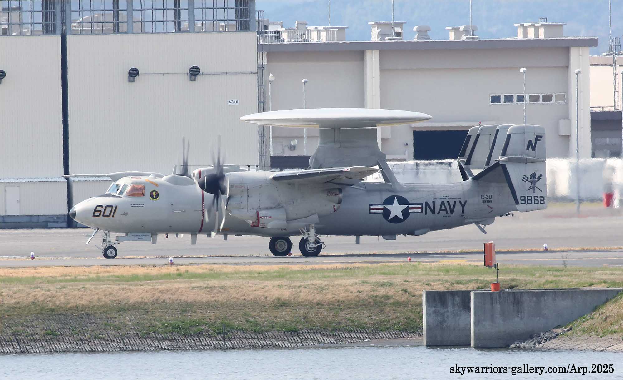 E-2D/NF-604/Bu.No.169081